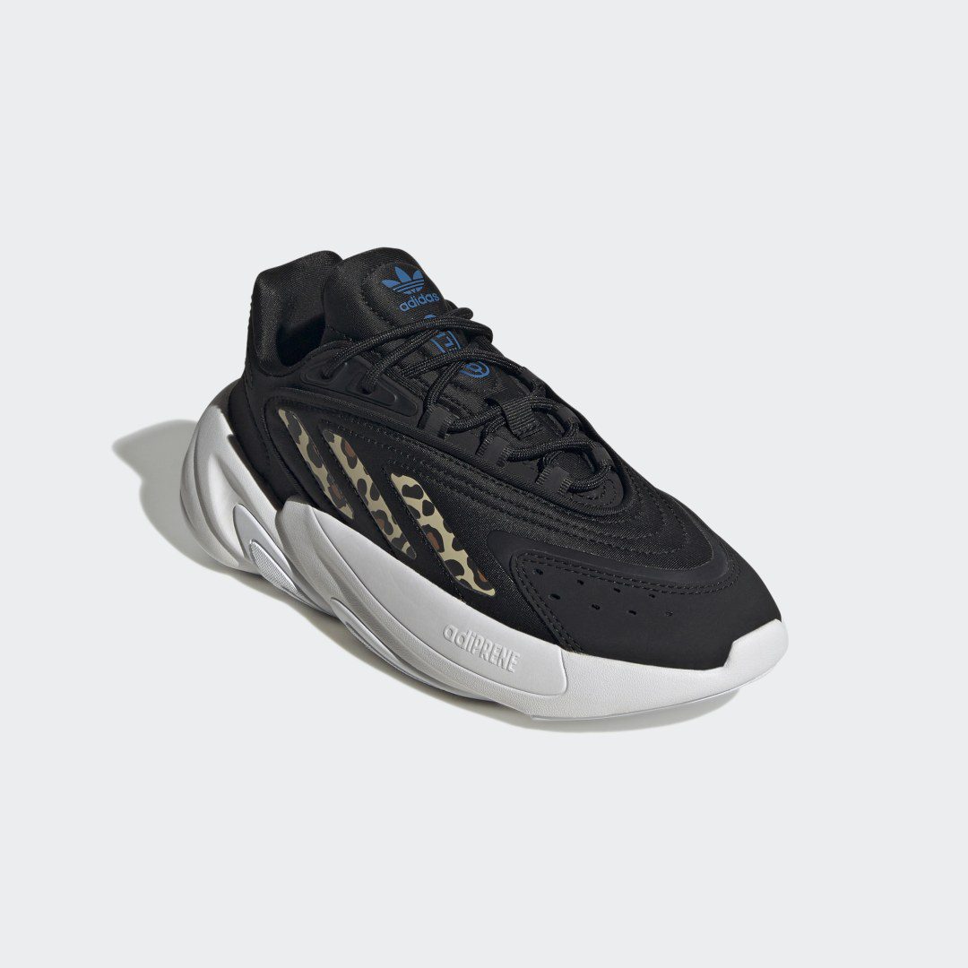 adidas OZELIA Core Black / Cloud White / Blue (GV8961)
