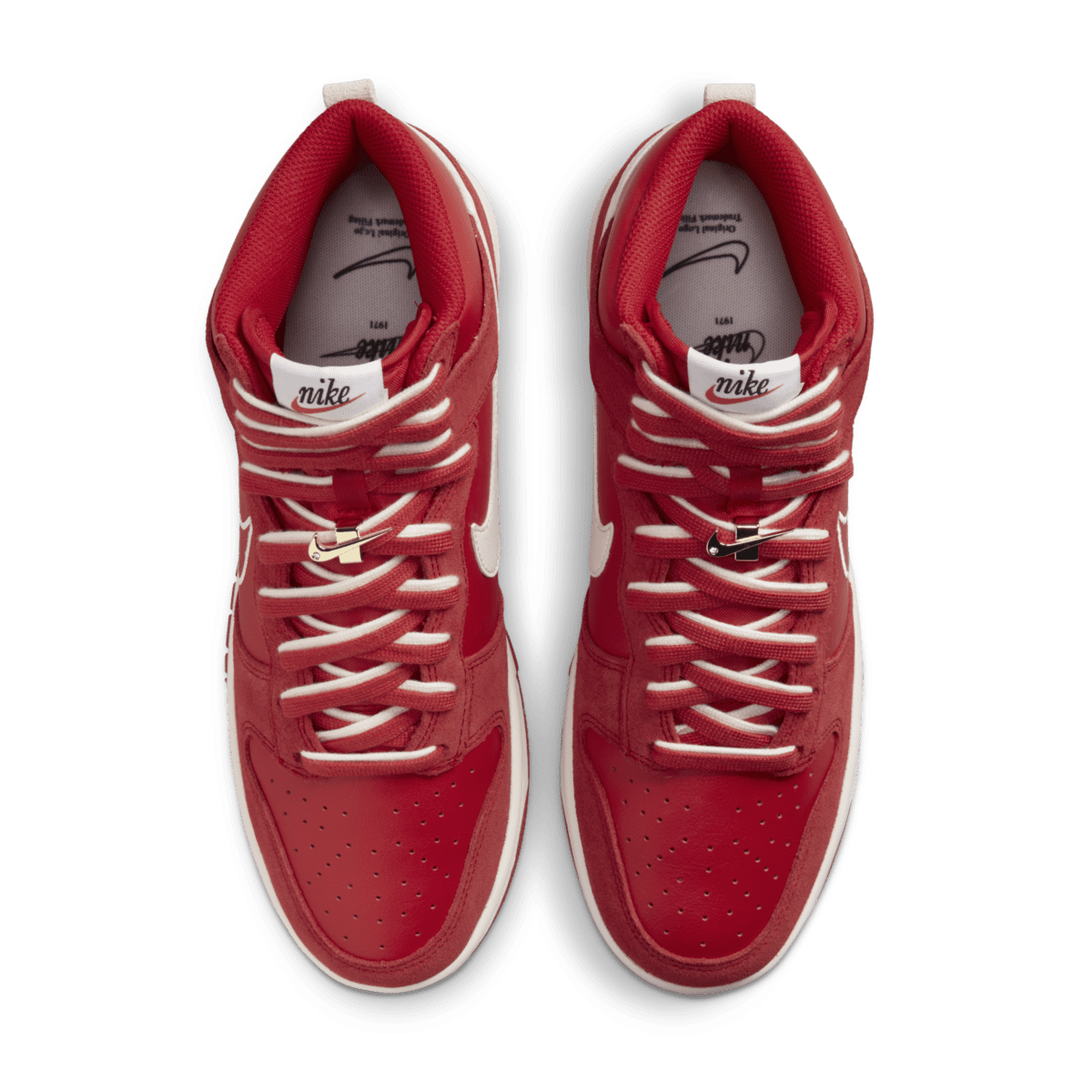 Nike Dunk High First Use (DH0960-600)