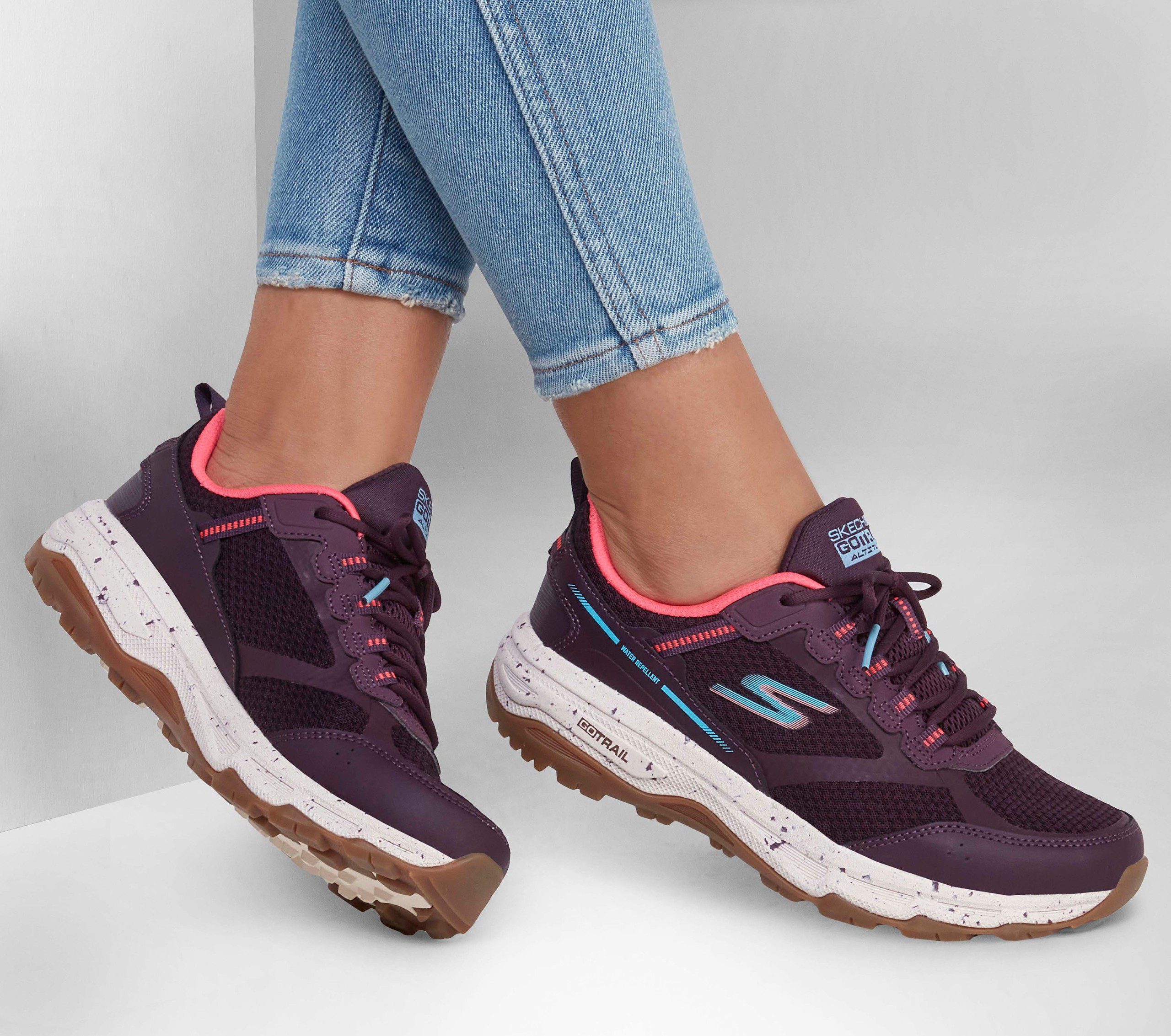 Skechers GO RUN Trail Altitude - New Adventure - Pruim (128205-PLUM)