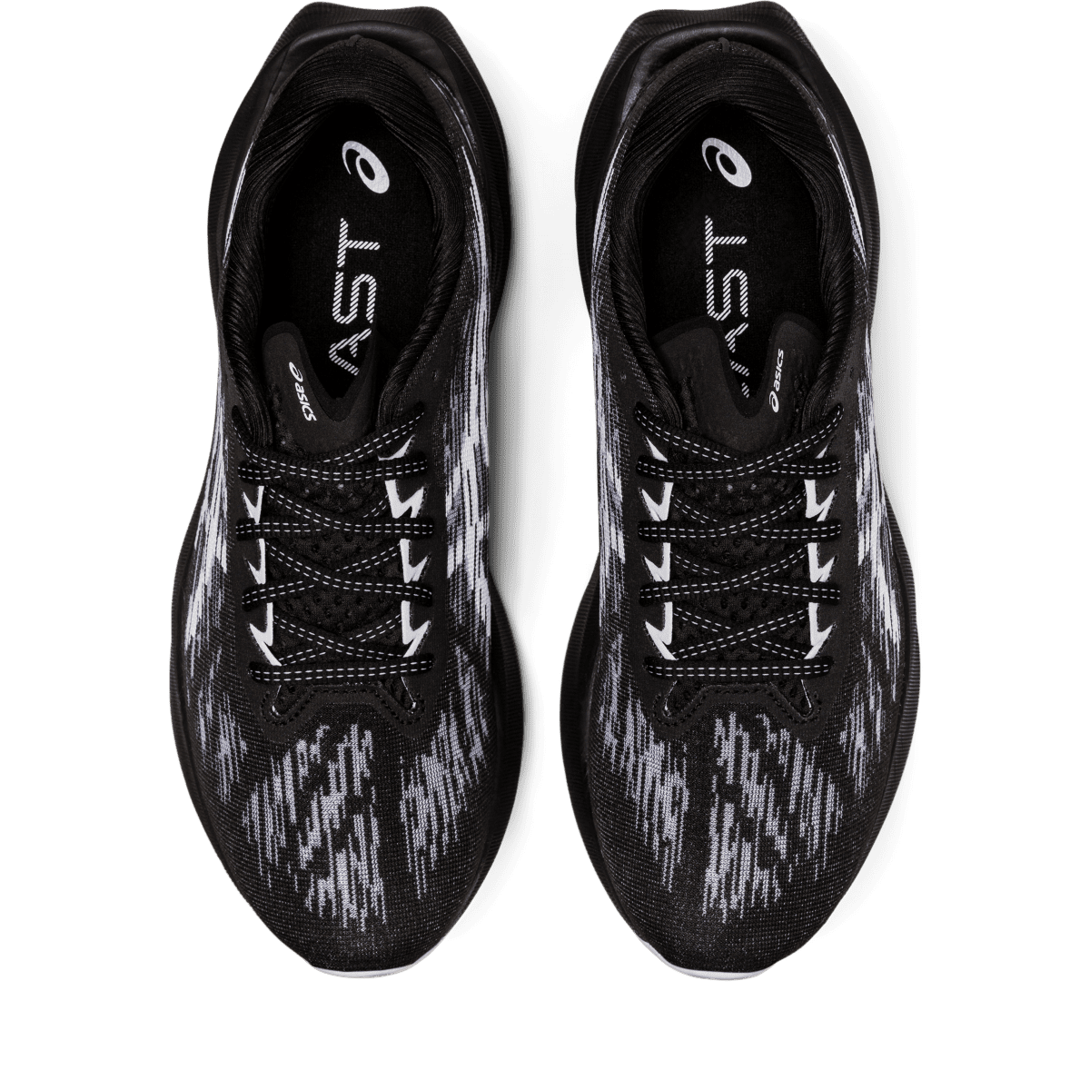 Asics Novablast 3 Black/White (1011B458.002)