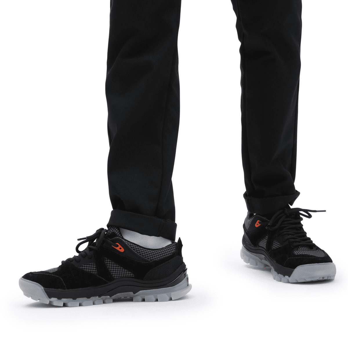 VANS Amzn Trailhead Zwart (VN0A7TO2H1W)