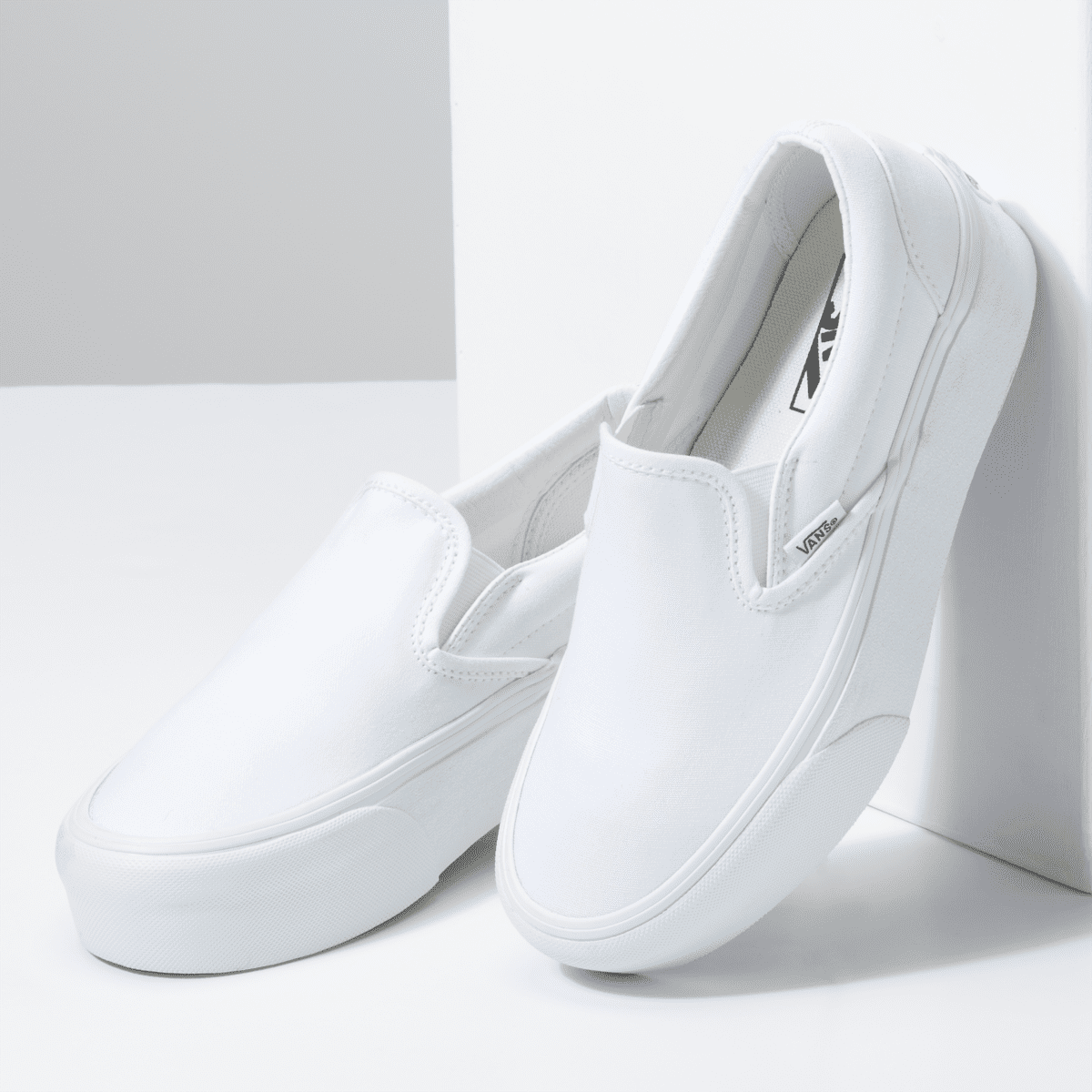 VANS Classic Slip-on Stackform Wit (VN0A7Q5RW00)