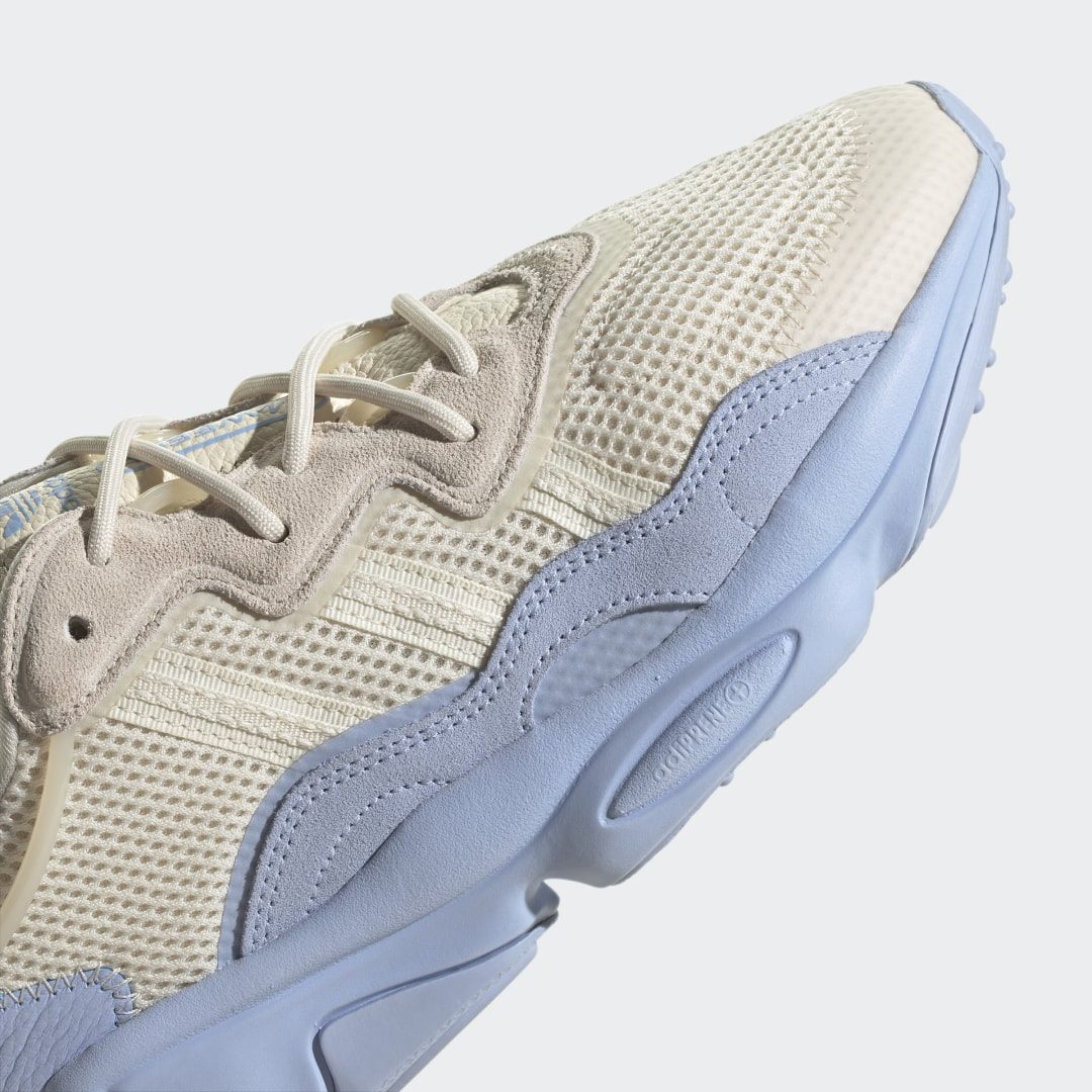 adidas OZWEEGO Wonder White / Wonder White / Blue Dawn (H06146)