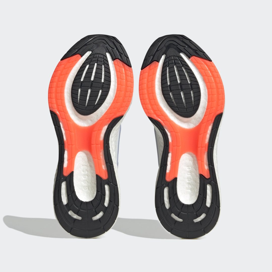 adidas Pureboost 22 Crystal White / Core Black / Cloud White (HQ8582)