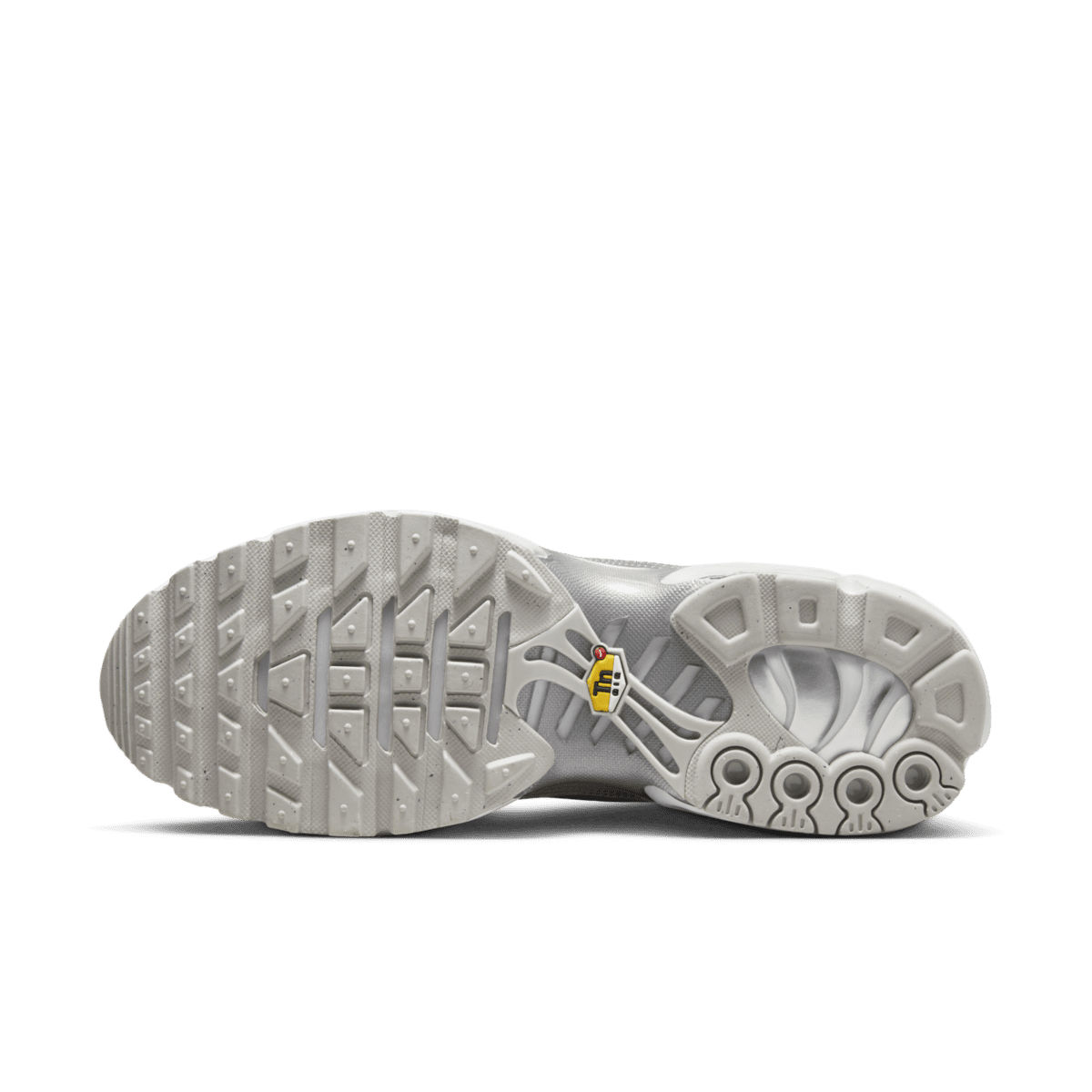Nike Air Max Plus Metallic Silver Metallic Silver / Metallic Silver ...