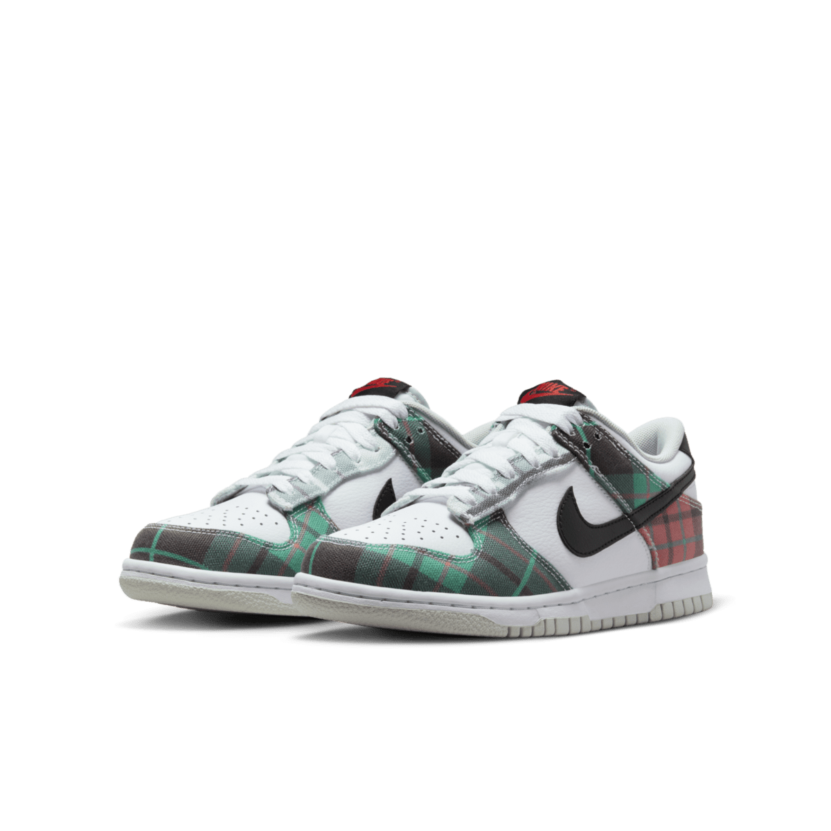 Nike Dunk Low Tartan Plaid (GS) White / Black-white-university Red ...