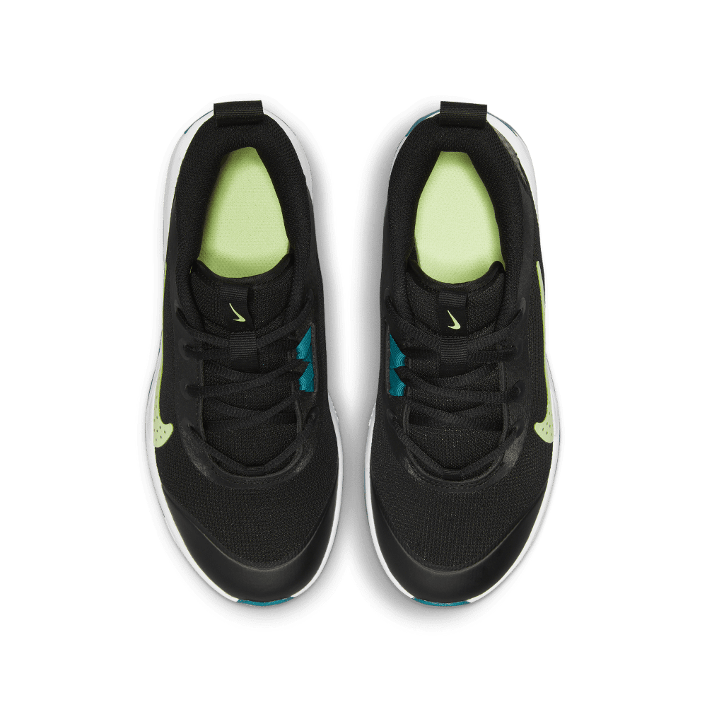 Nike Omni Multi-Court Zaalschoenen Zwart (DM9027-003)