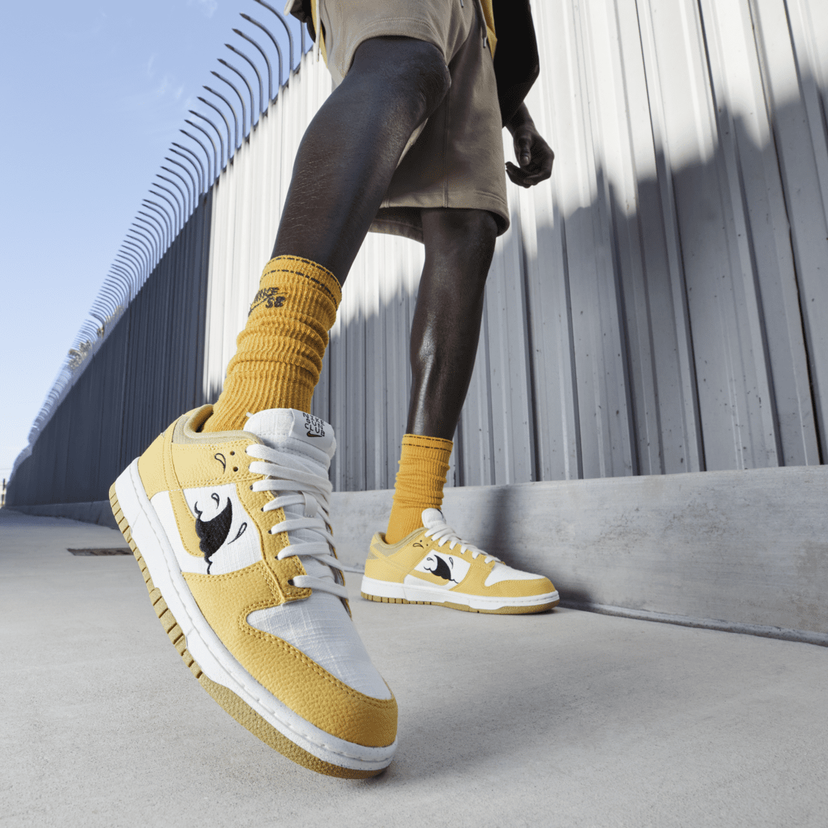 Nike Dunk Low Retro Sun Club Wheat Grass Orange Sail / Wheat Grass ...