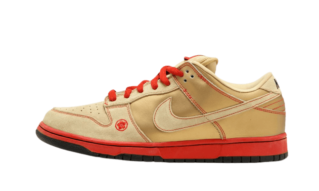Nike SB Dunk Low Money Cat Gold Dust / Metallic Gold (304292-771)